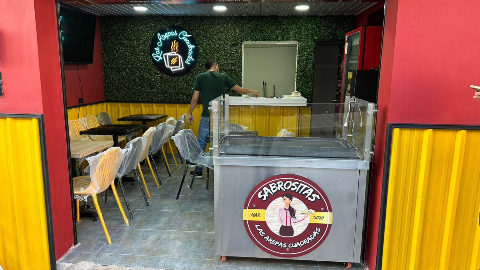 Sabrositas: El emprendimiento de Arepas Cuadradas que nació en pandemia ...